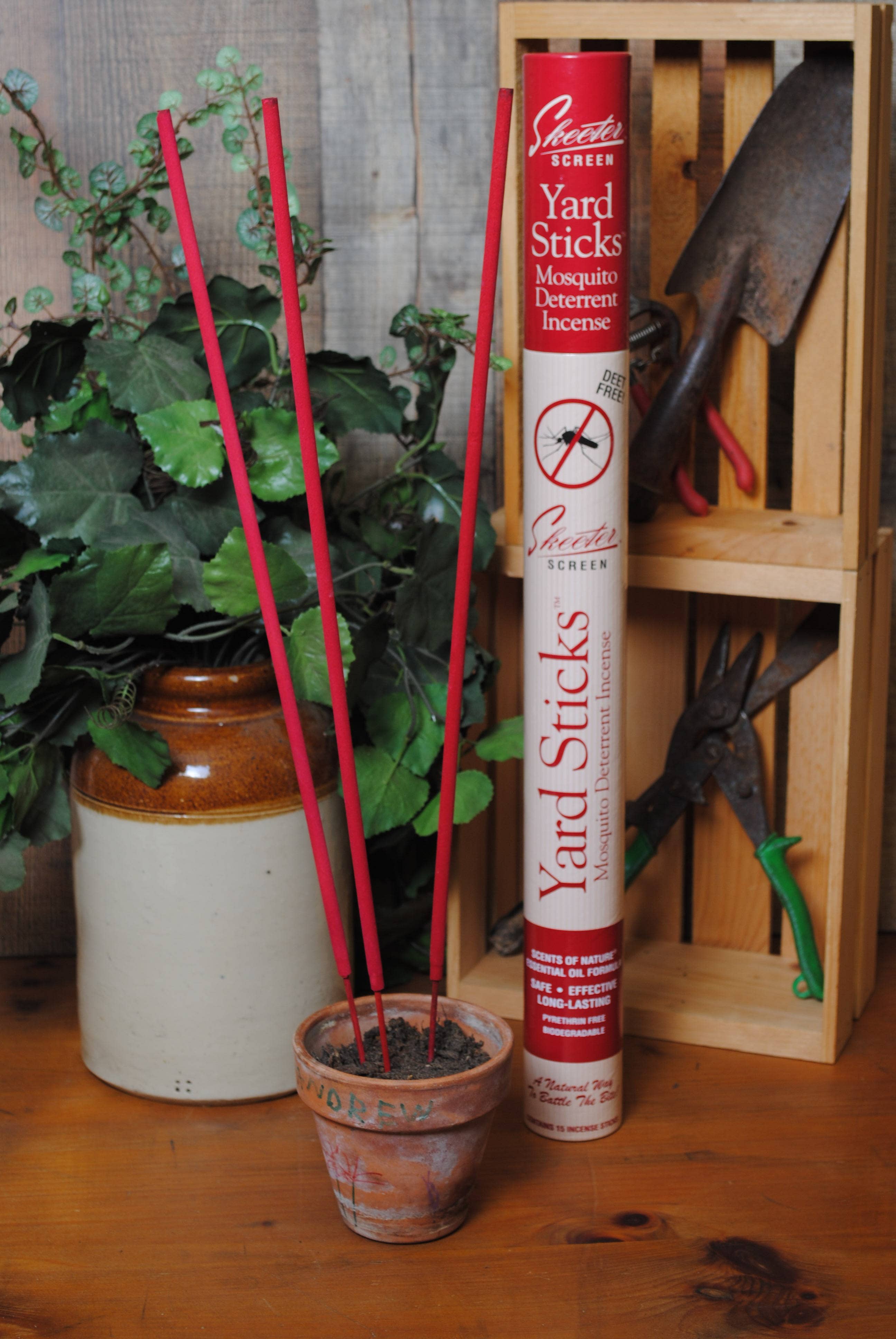 Skeeter Screen Yard Sticks – The Market Ky